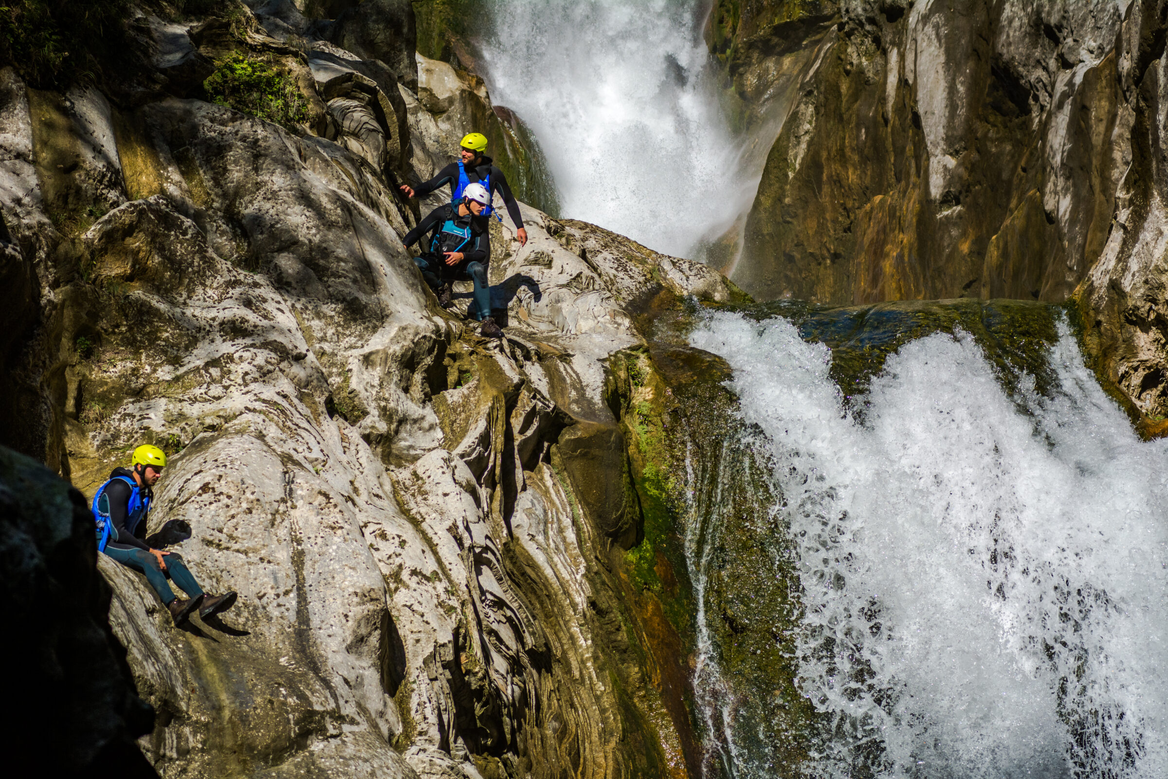 EXTREME CANYONING op de rivier de Cetina - The Ultimate Adventure ...